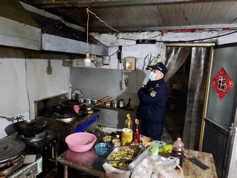 单县综合行政执法局：认真做好大气污染防治工作城区重点运输