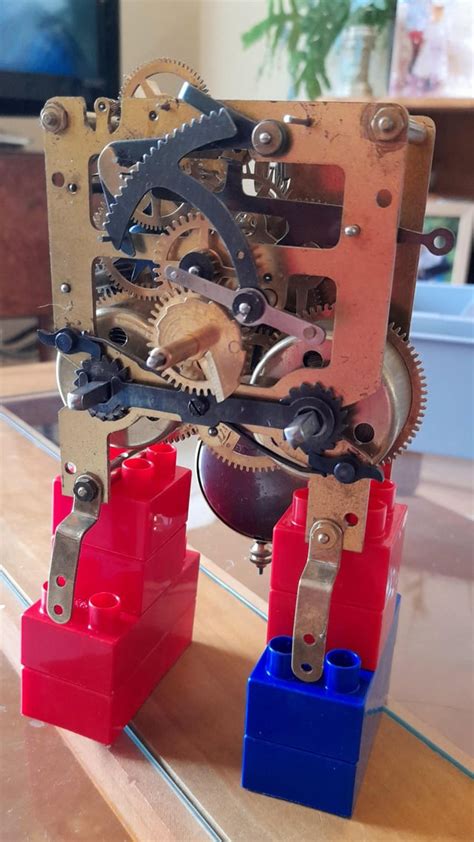 Diy Skeleton Clock R Clocks