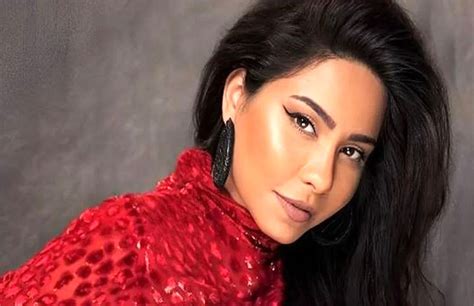 بیوگرافی و عکس های خواننده زن عرب که این روزها اینستاگرام را منفجر کرده