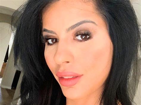 Larissa Santos Lima Erofound