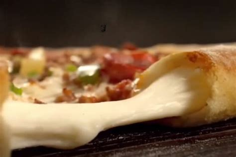 6 Dominos Crust Types In The Usa From Thin To Pan