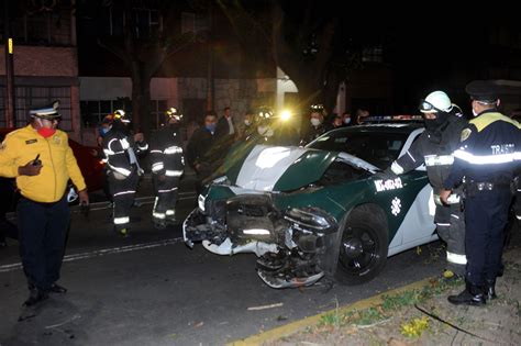 Policía de la CDMX en estado inconveniente chocó patrulla en el