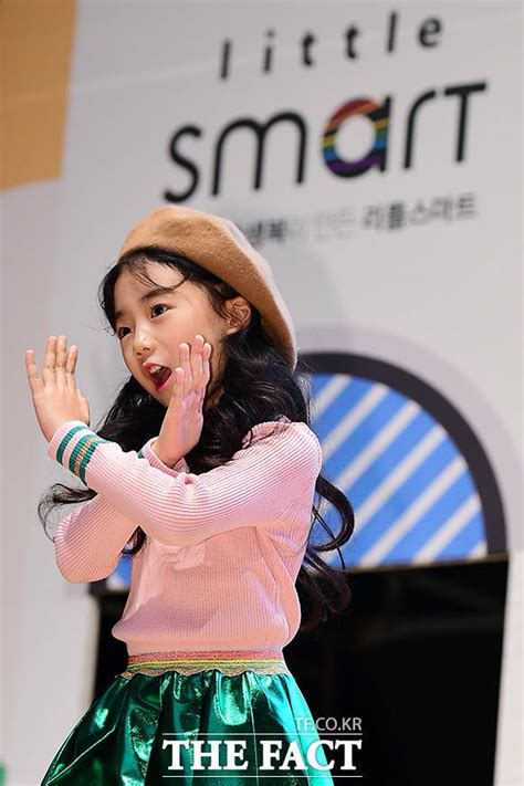 [tf포토] 어린이 모델이 될 거야 …리틀스마트 원복 모델 선발대회 포토 기사 더팩트
