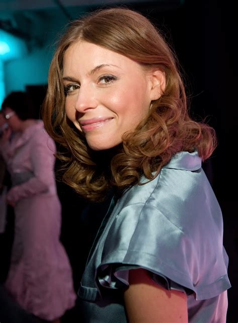 СМЕЛО Любовь Толкалина опубликовала в Сети обнаженные фото