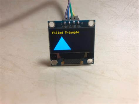 Arduino筆記30：nodemcu 與 Oled 顯示器