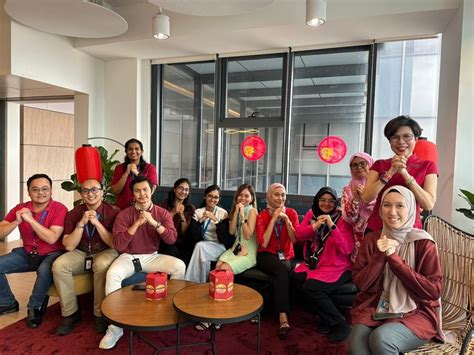 Welcomed The Year Of The Rabbit With The Team Happy Chinese New Year Gong Xi Gong Xi 🐰🐇🍊