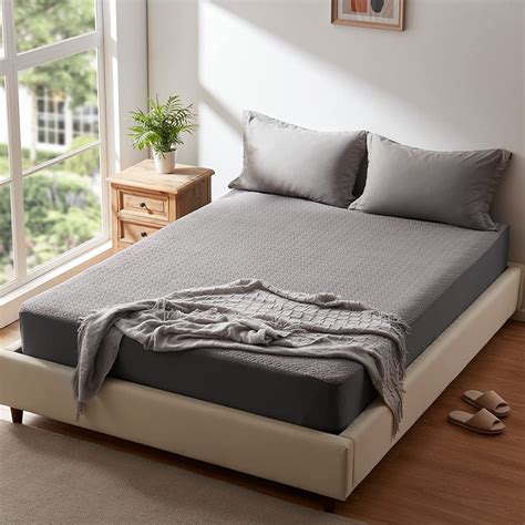 Premium Bamboo 3d Air Fabric Cooling Waterproof Mattress Protector