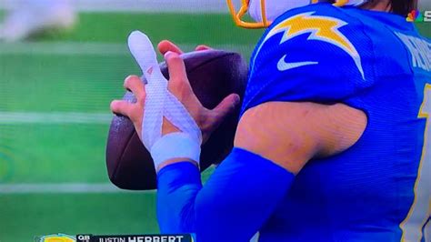 Justin Herbert Wearing Crazy Bandage On Middle Finger For Sunday Night
