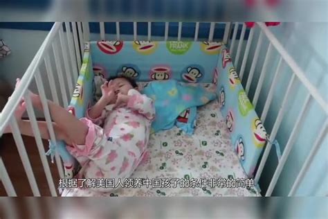 美国人领养中国孩子，大部分都领养女孩，这是什么原因呢大部分女孩孩子
