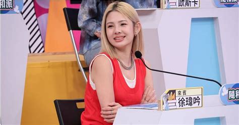 泳衣被她扯下「露半奶」 徐瑋吟不滿轟：女生不是要互相保護嗎 娛樂 Ctwant