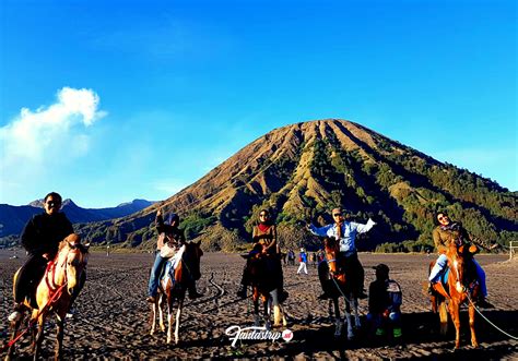 Wisata Open Trip Gunung Bromo Madakaripura Fantastrip Indonesia