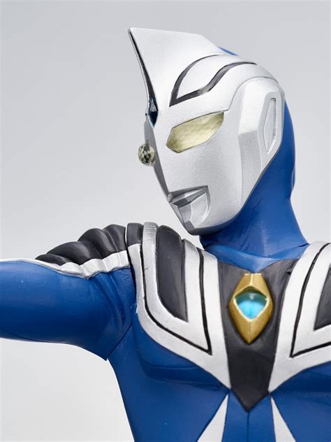 Hero S Brave Statue Ultraman Gaia Ultraman Agul V1 Banpresto Tokyo