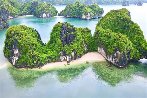 Top 5 Ha Long Bay Beaches You Must Visit For A Perfect Getaway