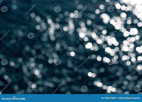 Bokeh Effectthe Bokeh Of The Lens From The Surface Of The Water
