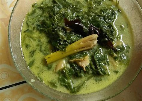 Resep Daun Singkong Santan Kari Oleh Kamila Cookpad