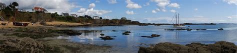 photo en Finistère Bretagne et Paul Kerrien fête des goémoniers