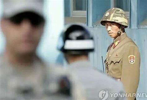 솔직히 대한민국 군대 편해보이는데 유머움짤이슈 에펨코리아