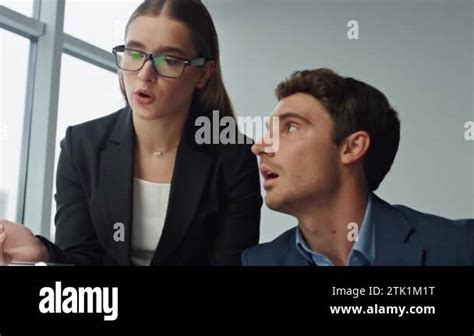 Corporate Assistant Stock Videos And Footage Hd And 4k Video Clips Alamy