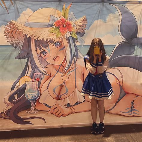 Lily R Shylily