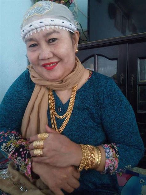 Tati Janda Stw Montok Dan Kaya Cari Teman Curhat Cari Teman Kencan