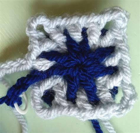 Interlocking Crochet Square January Artofit
