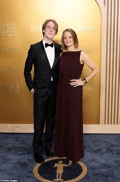 Jodie Fosters Son Makes Rare Appearance Alongside Her At Sag Awards