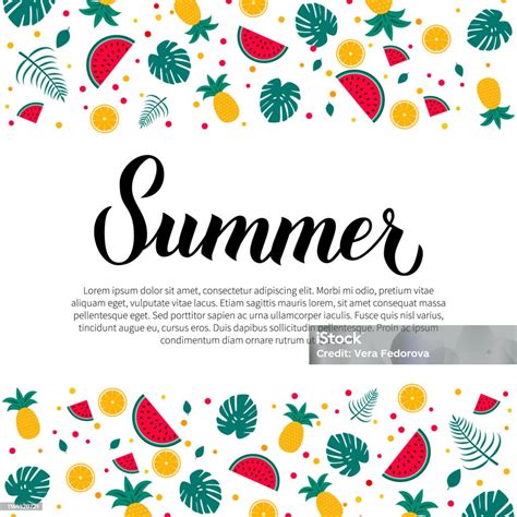 여름 서예 문자입니다 수박 오렌지 파인애플 야자수 잎 패턴 계절 타이포그래피 포스터 로고 디자인 카드 배너 전단지 스티커를위한 복사 공간이있는 벡터 템플릿 검은색에 대한