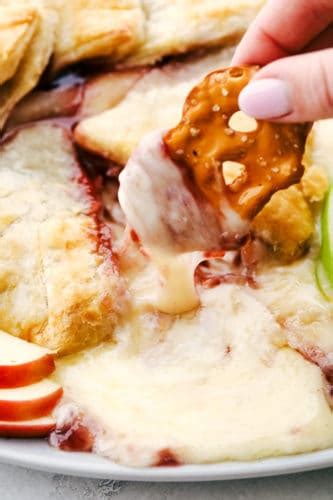 The Best Raspberry Baked Brie The Recipe Critic