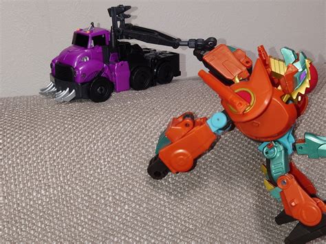 Takara Tomy Transformers Earthspark Wave 5 Deluxe Figures In Hand Images Transformers News