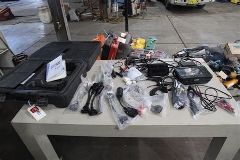 G Scan G Scan 2 Scan Tool Auction 0711 5059239 Grays Australia