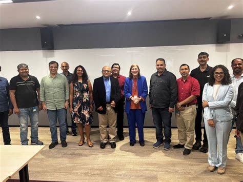 Ashish Kanwar On Linkedin 𝐇𝐨𝐬𝐭𝐢𝐧𝐠 𝐃𝐫 𝐎𝐚𝐤𝐥𝐞𝐲 𝐟𝐨𝐫 𝐡𝐞𝐫 𝐰𝐨𝐫𝐤𝐬𝐡𝐨𝐩