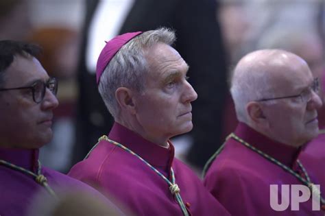 Photo Pope Francis Good Friday Passion Of The Lord Mass