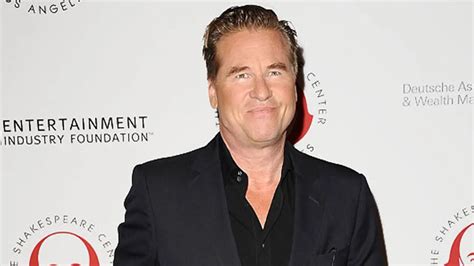 Val Kilmer Kembali Bantah Rumor Kanker Yang Disebarkan Sahabatnya