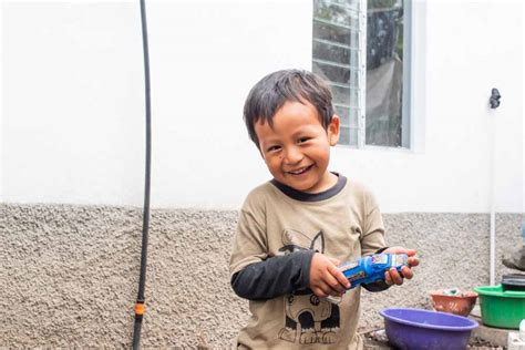 daniel gómez adisa hábitat para la humanidad guatemala