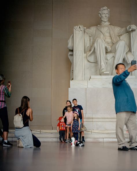 Abraham Lincoln Monument The Lincoln Memorial Reflecting On Greatness