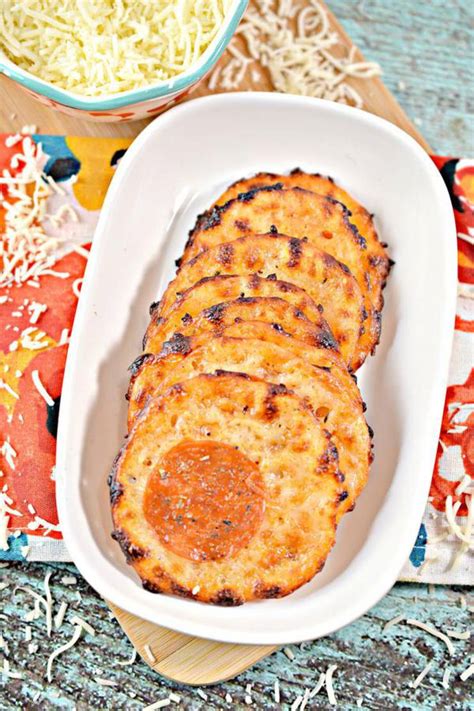 Keto Chips Best Low Carb Pepperoni Pizza Cheese Chip Recipe Easy