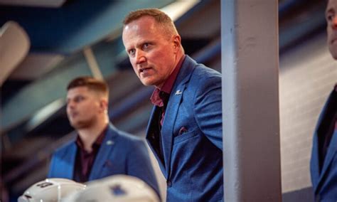 Ābols Par Nespēlēšanu Mestis” Esmu Dusmīgs Tikai Nezinu Uz Ko Dusmoties