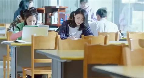 又到保研季卷在保研考公的大学生们