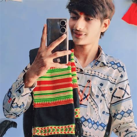 Vishuu👑 🦅 Vishurajput365 • Threads Say More