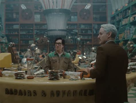 Loki temporada 2 Marvel presenta un tráiler explosivo Kang siembra el