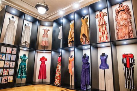 Mumo Conhe A O Primeiro Museu De Moda P Blico Do Brasil Fashionlismo