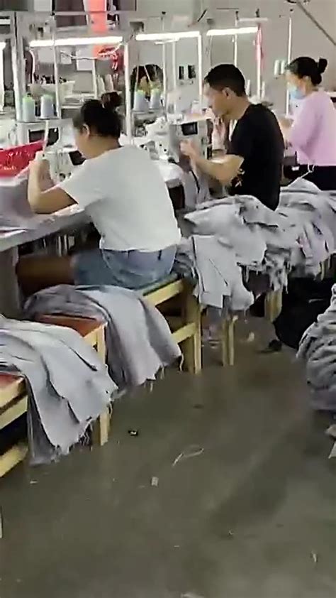 亚马逊独立站2023夏季新款欧美女装中长裙短袖v领纯色棉麻连衣裙 阿里巴巴