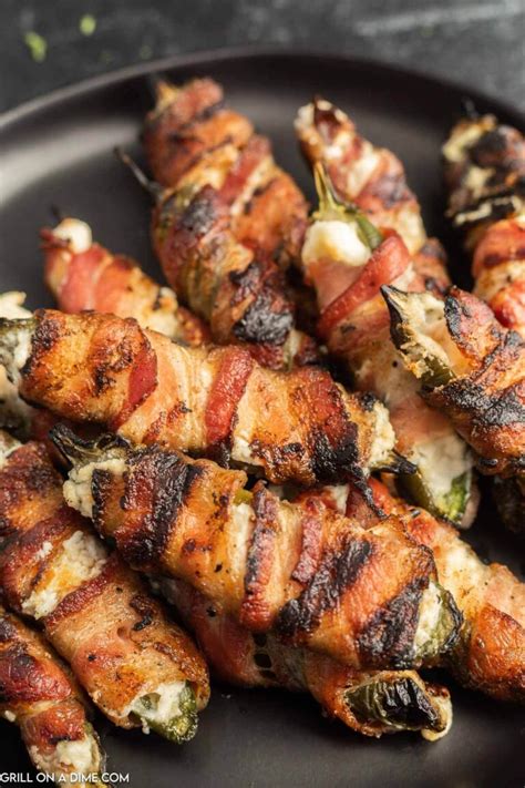 Grilled Jalapeño Poppers