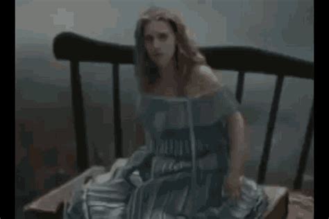 Alice Growth GIF Alice Growth Shrink Discover Share GIFs Alice Growth GIF Alice Growth Shrink Discover Share GIFs