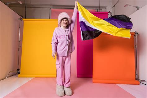 La Uer No Cede Y Mantiene La Prohibición Del Usar Las Banderas Lgtbiq Por Parte De Los Artistas