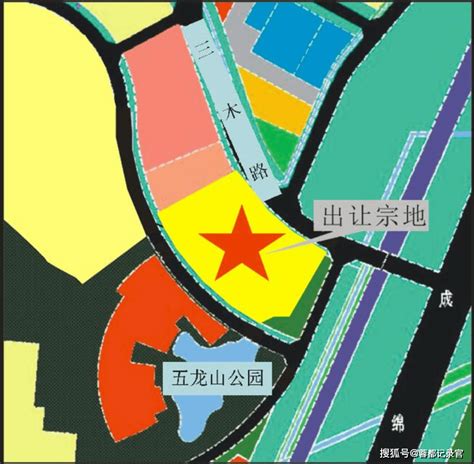 新都区三河街道一宗457亩商业用地原定于近期拍卖，现因故终止办公