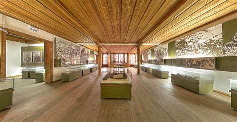 Музей “Възраждане и Учредително събрание” Експозиционна зала