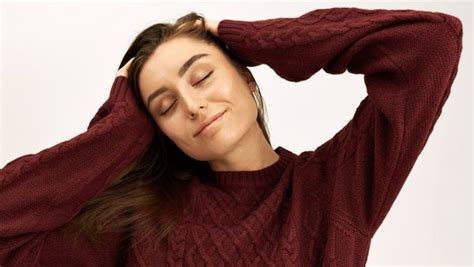 How To Avoid 5 Common Hair Oiling Mistakes