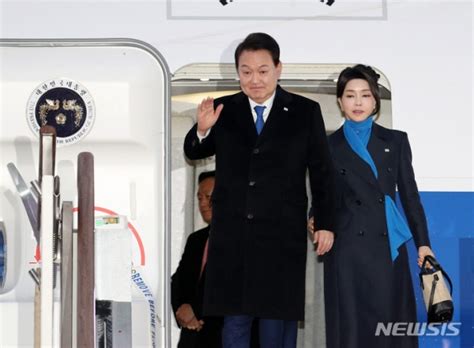 尹 Uae·스위스 6박8일 순방 마치고 귀국 미디어데일