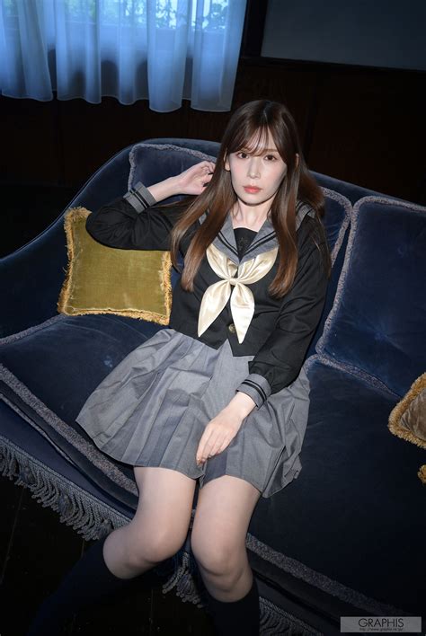 Akari Tsumugi Graphis Gals Pure Heart Vol Everia Club